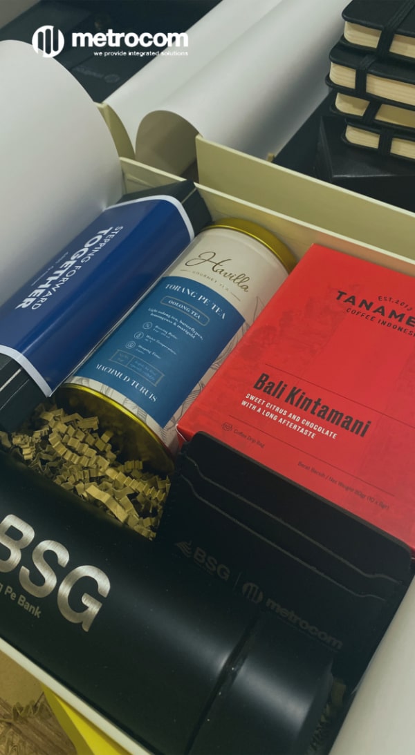 Souvenir Kantor dan Perusahaan | Custom Merchandise | Studiokado